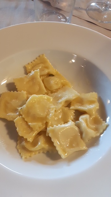 Accademia della Cucina Italiana: il Tortello in Emilia in Romagna in ...