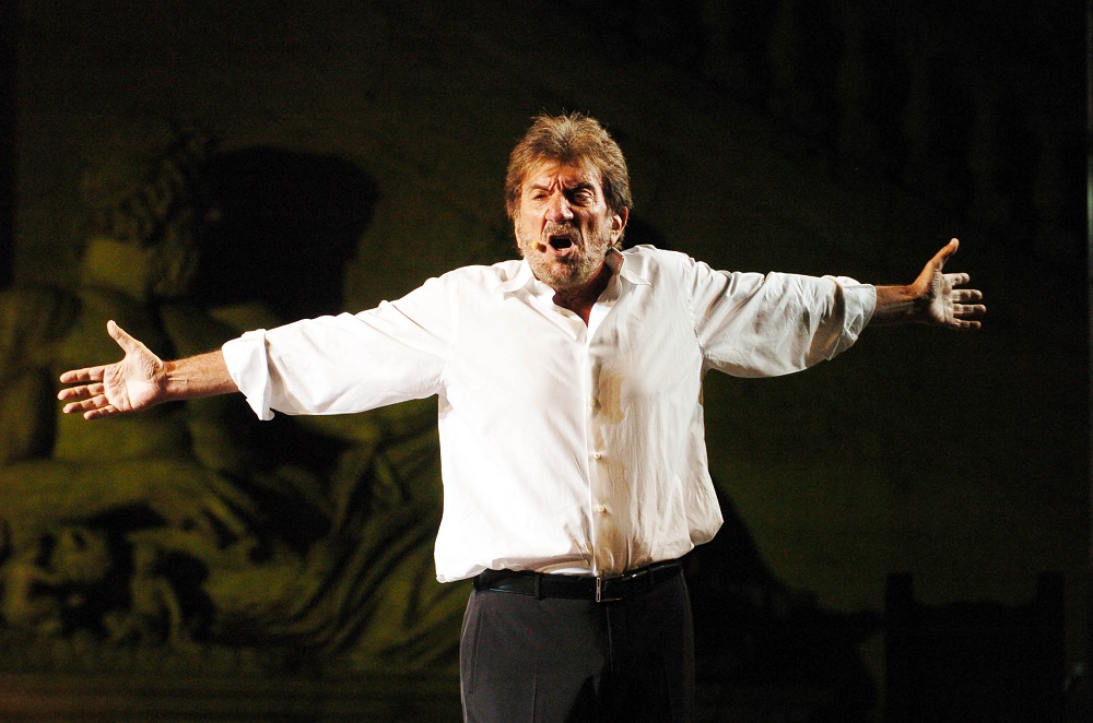 Addio a Gigi Proietti: 13 curiosità sull'attore che forse non ...